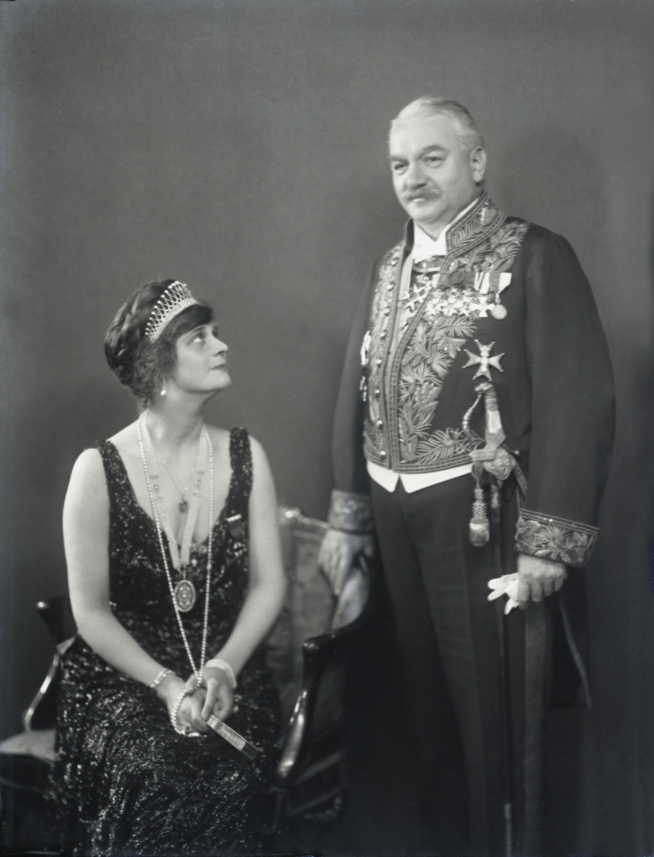 Portrett av Elida og Sam Eyde. - DEXTRA Photo / DigitaltMuseum