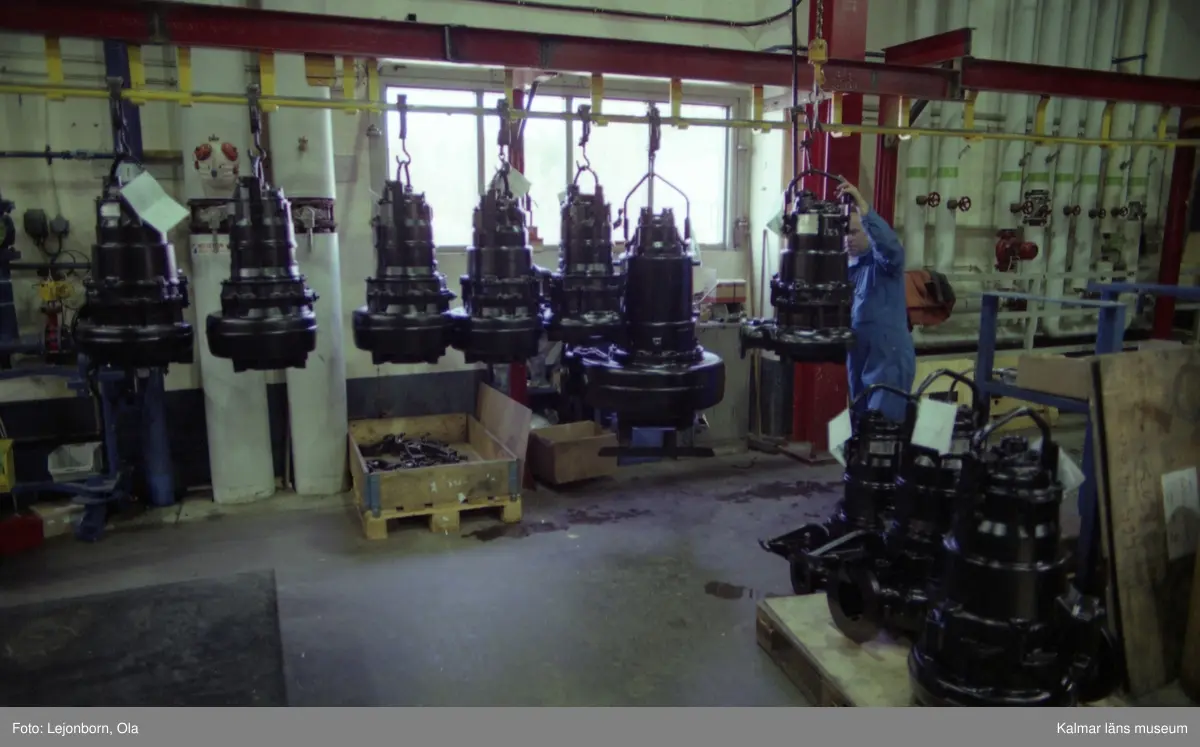 Pumptillverkning vid Flygt i Emmaboda. Xylem water solutions, tidigare ...