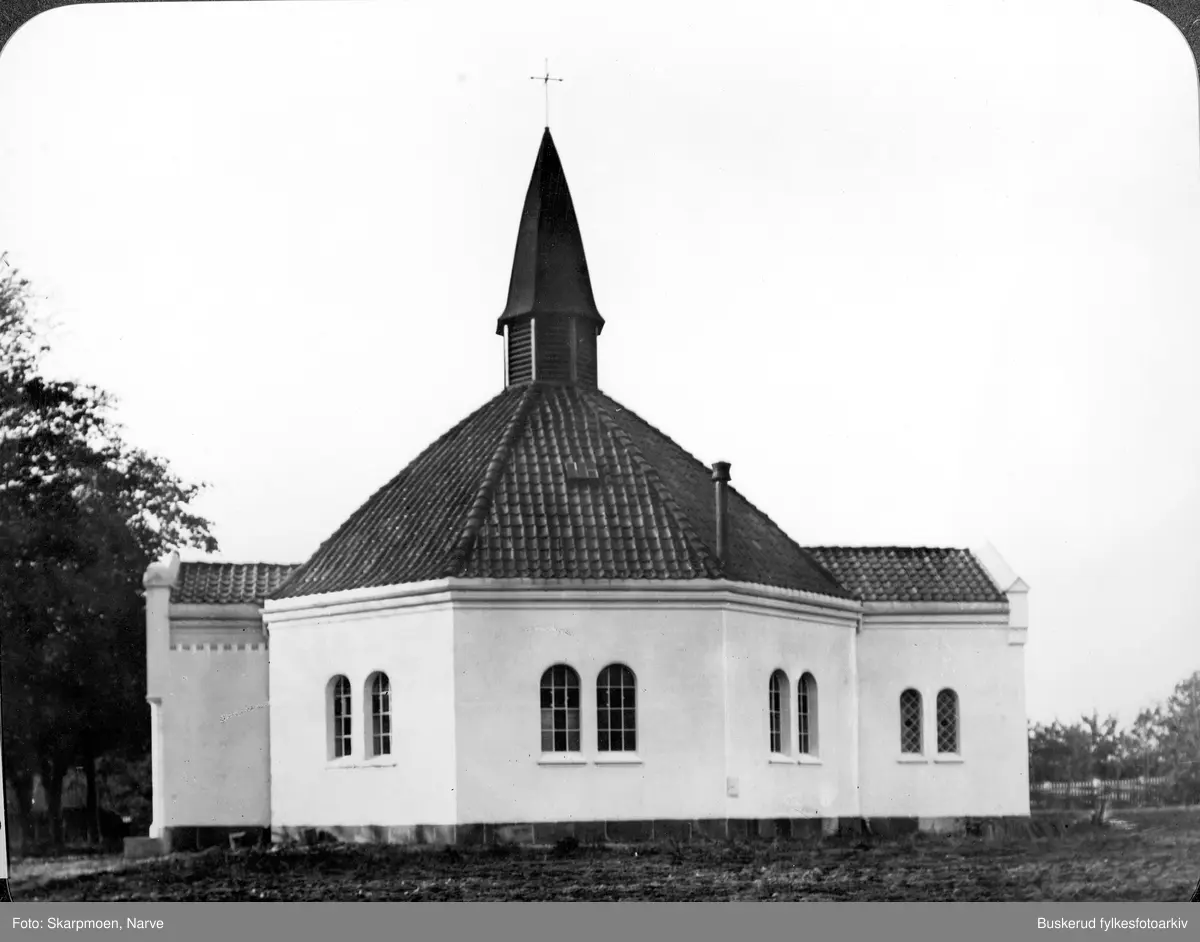 Norderhov kirke Kapell Gravkapell ble oppført nord for kirken 1910—12 ...